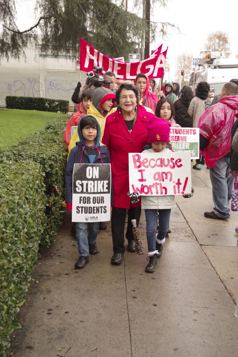Online Guide: Art & Artifacts of the Farm Worker Movement - NFWM